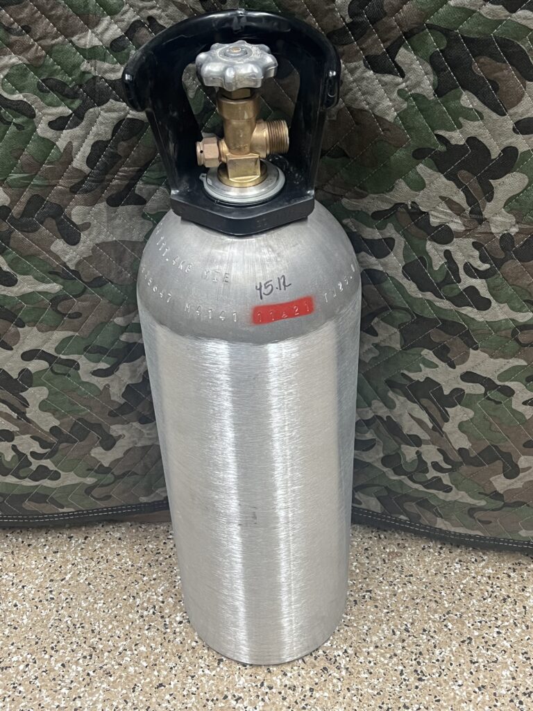 B-20 EMPTY Aluminum NOS Cylinder with High Flow CGA 660 valve and dip tube.